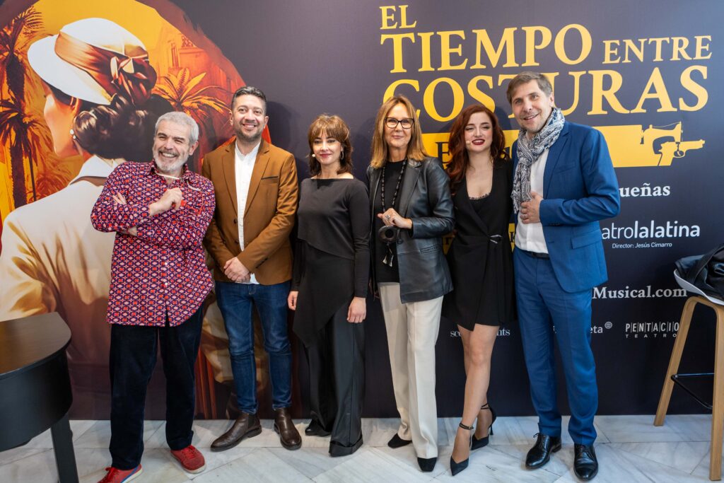 "El tiempo entre costuras, el musical" regresa a Madrid