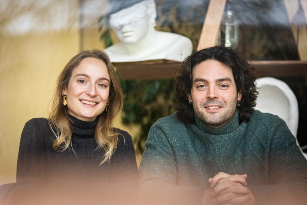 Último día para disfrutar en el Teatro de La Abadía de 'A fuego ...